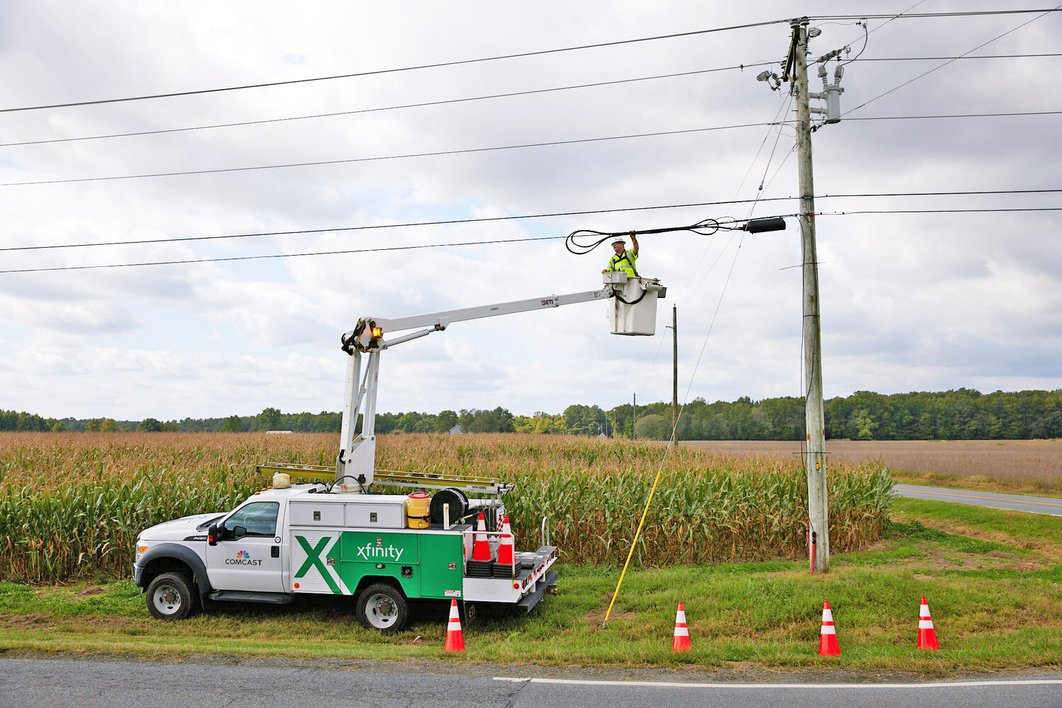 Construction Completed for Indiana Fiber Build from Comcast - Building ...