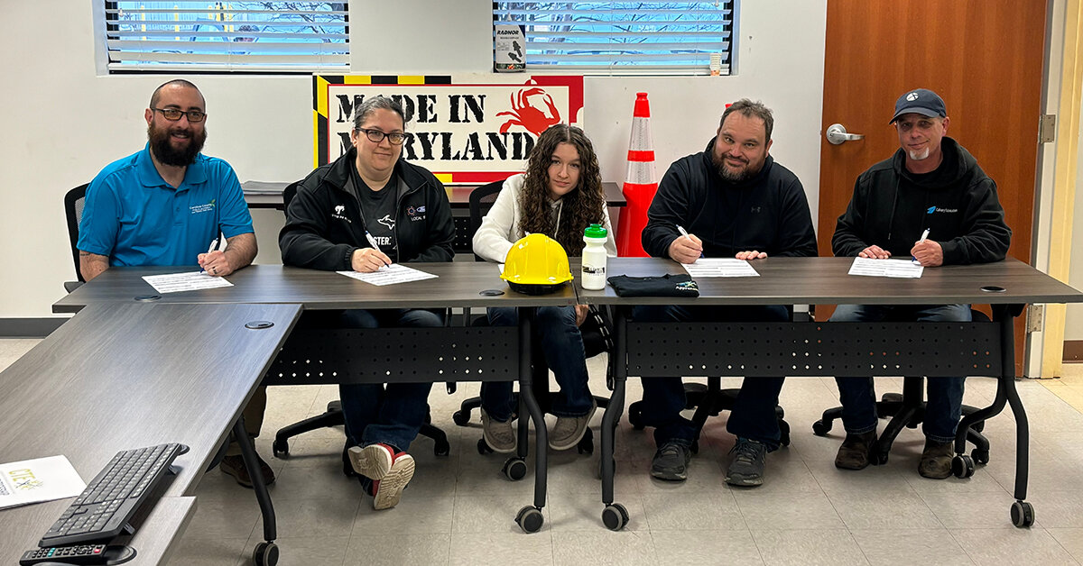 Students sign Youth Apprenticeship Agreements with Area Businesses ...