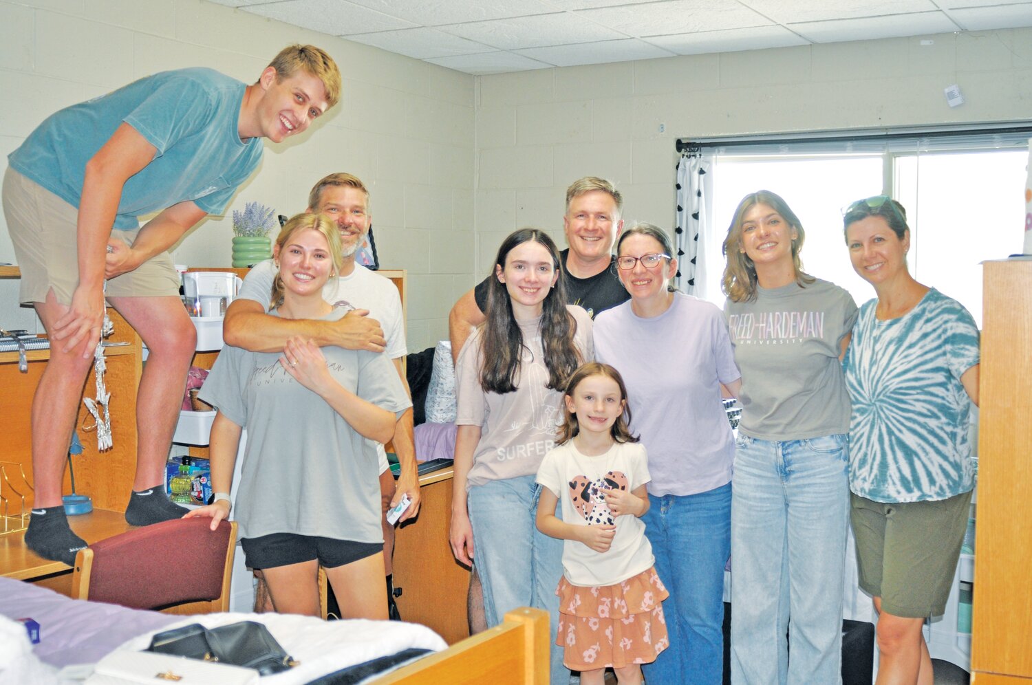 New students greeted with Welcome Home - Chester County Independent