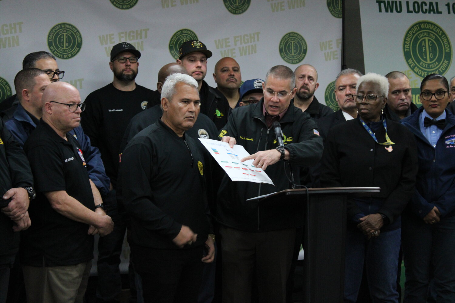 Transit unions, MTA in spat over radio outages - The Chief