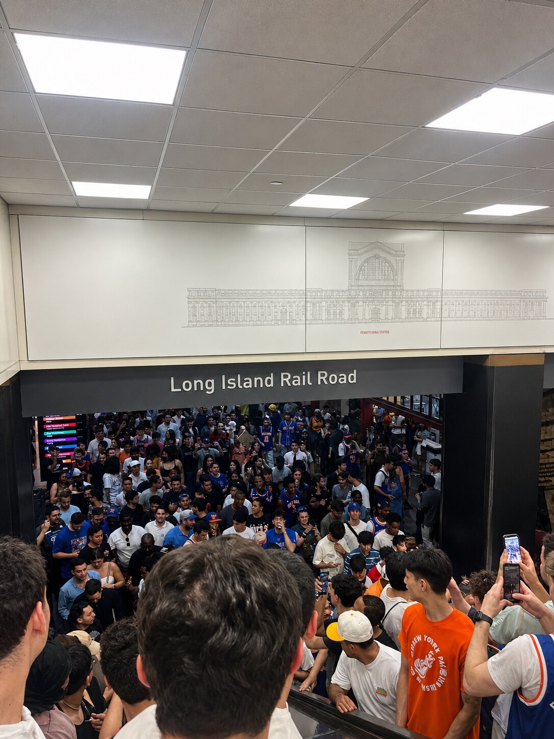 City workers, police respond as Knicks celebration turns disorderly ...