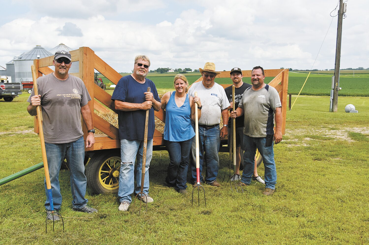 Tying the past, present - Dairy Star