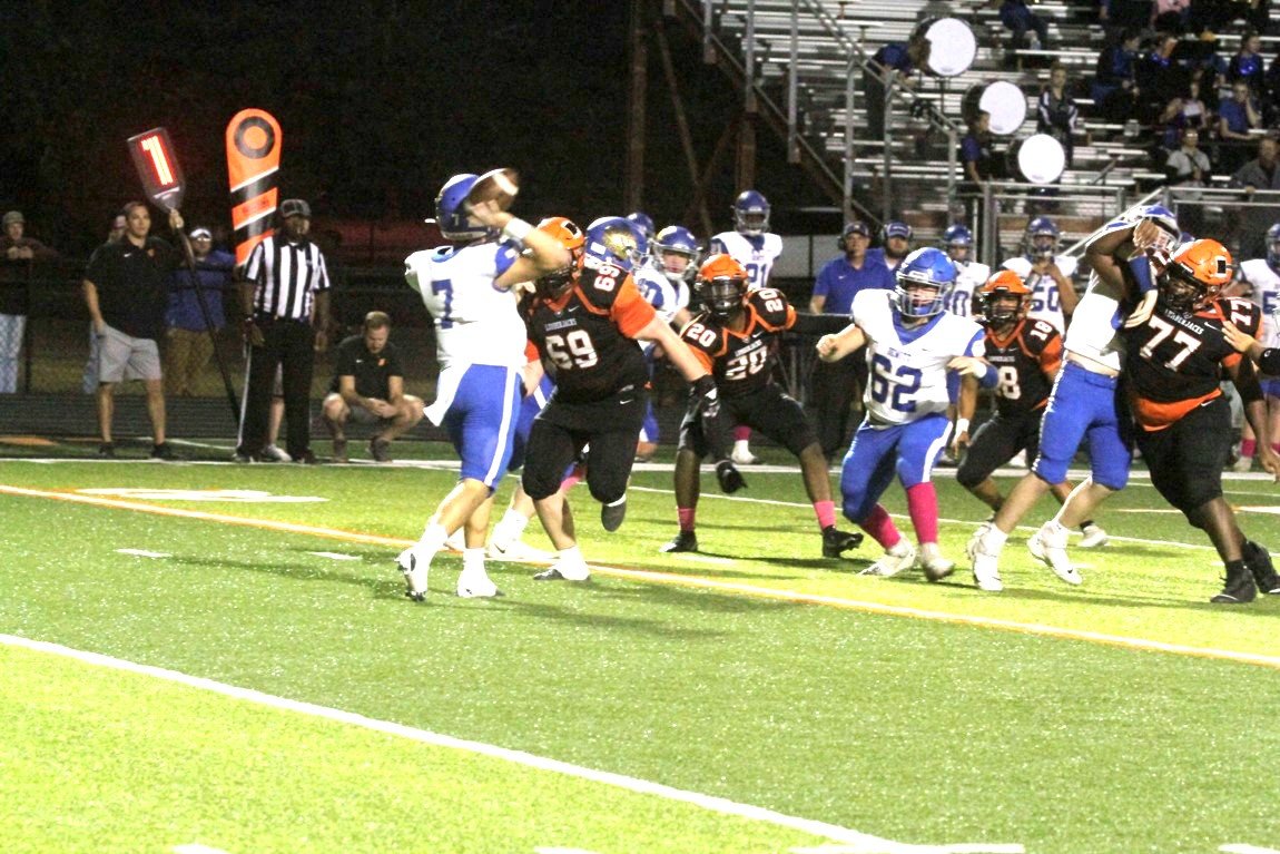 Warren Lumberjacks slay the DeWitt Dragons 47-20 | The Eagle Democrat