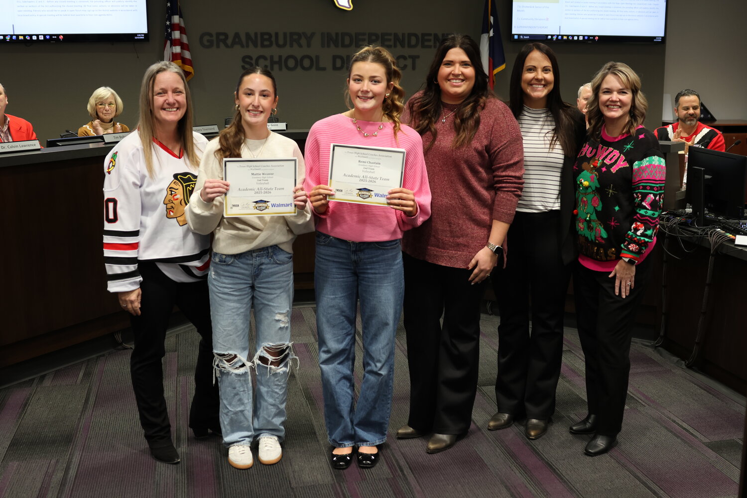 Academics and volleyball, Mattie Weaver does it all - Hood County News