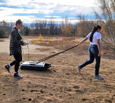 Clarkson students study sand dunes - North Country Now