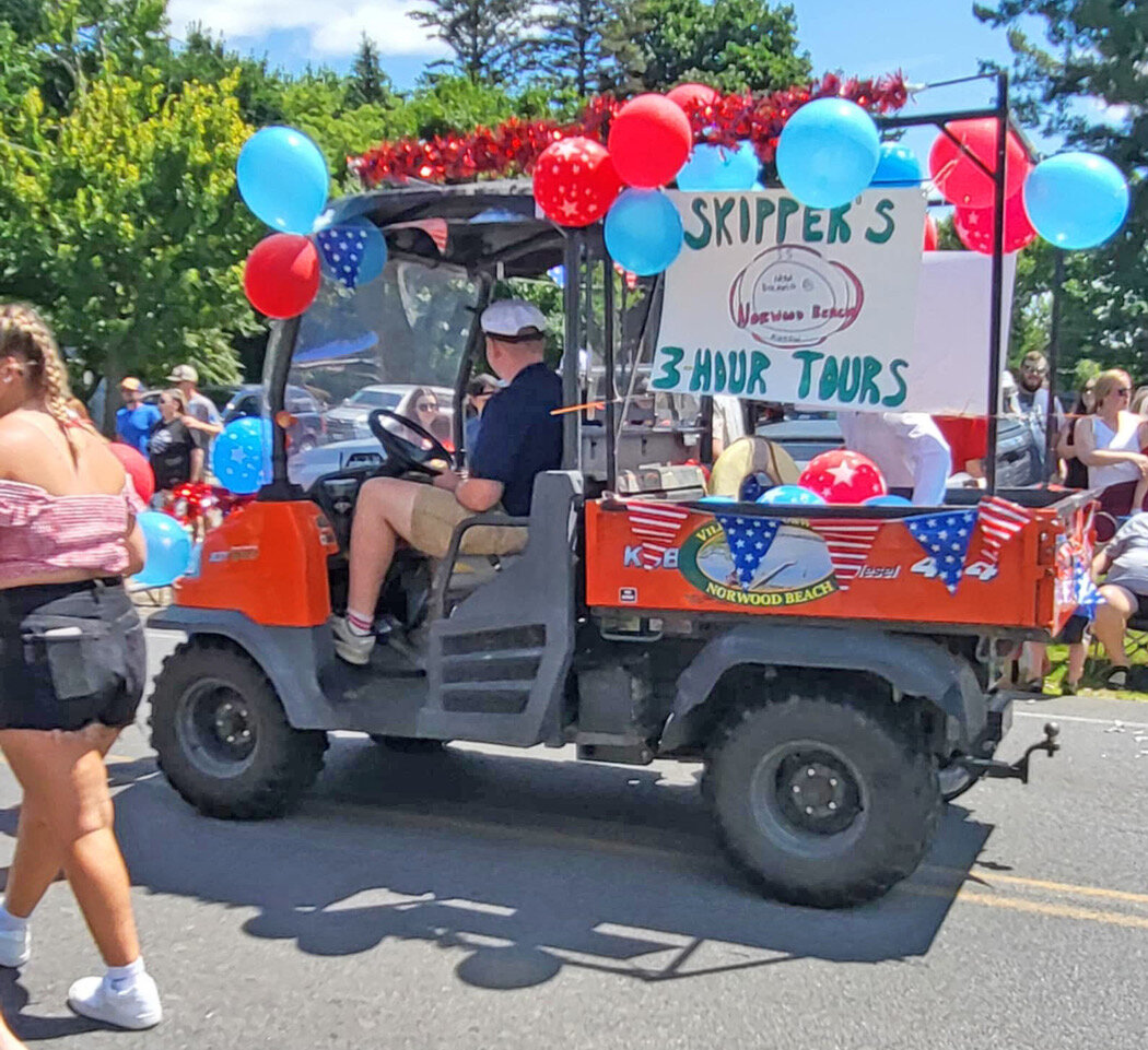 Slideshow: July 4 parade in Norwood featured floats, bagpipes, Brass ...