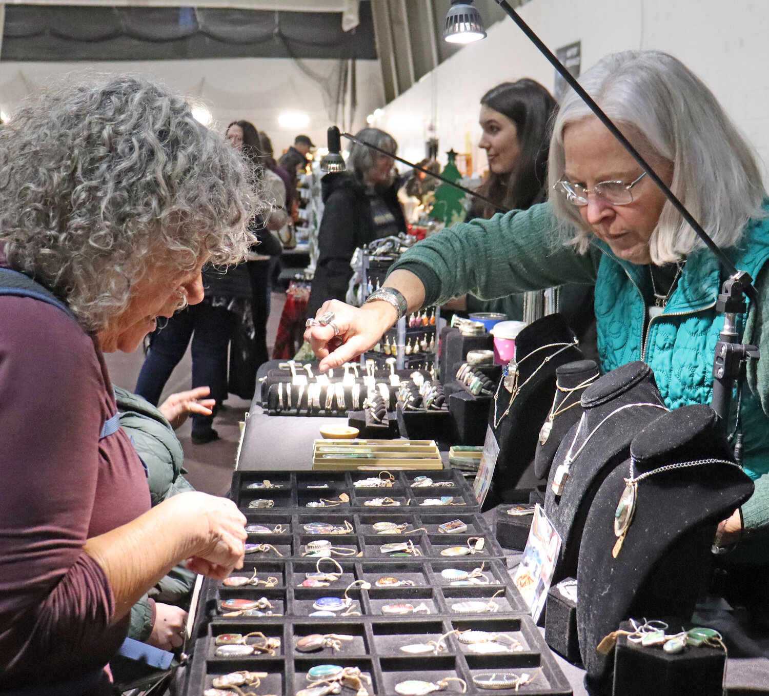 St. Lawrence County Chamber Market draws over 3,000 shoppers to new SLU ...