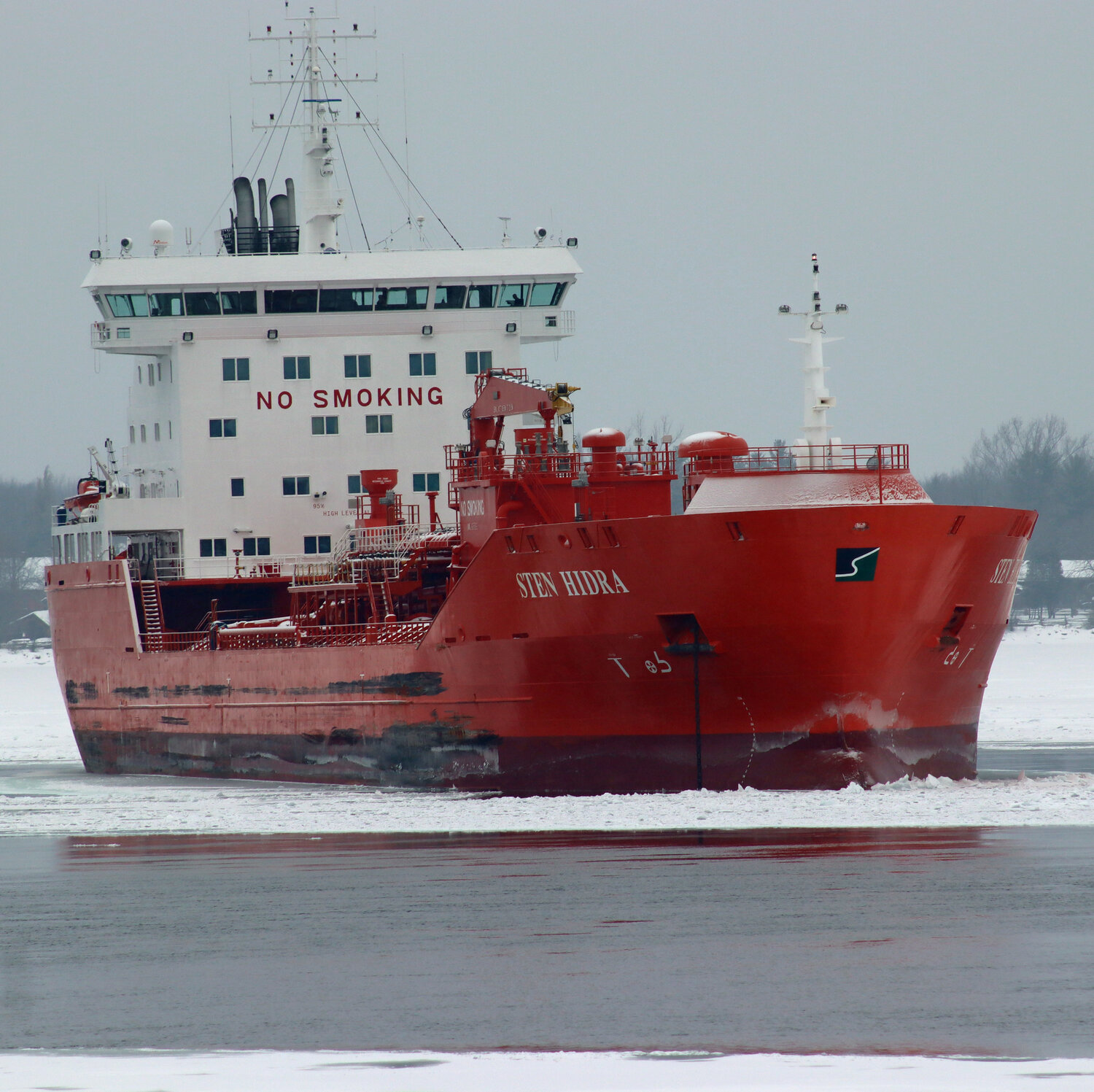 St. Lawrence Seaway closes Jan. 12 after record-long shipping season ...
