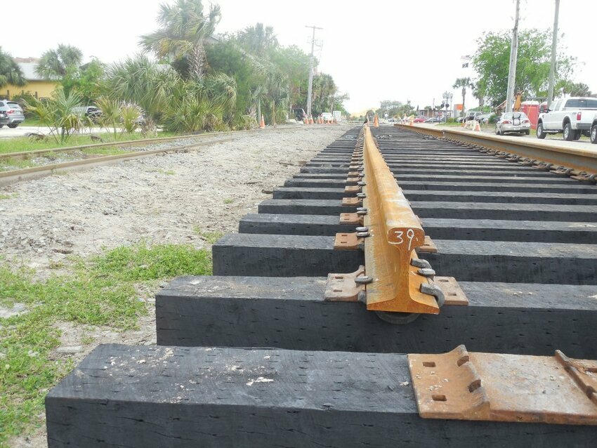Centre Street railroad track improvements underway - Fernandina Observer