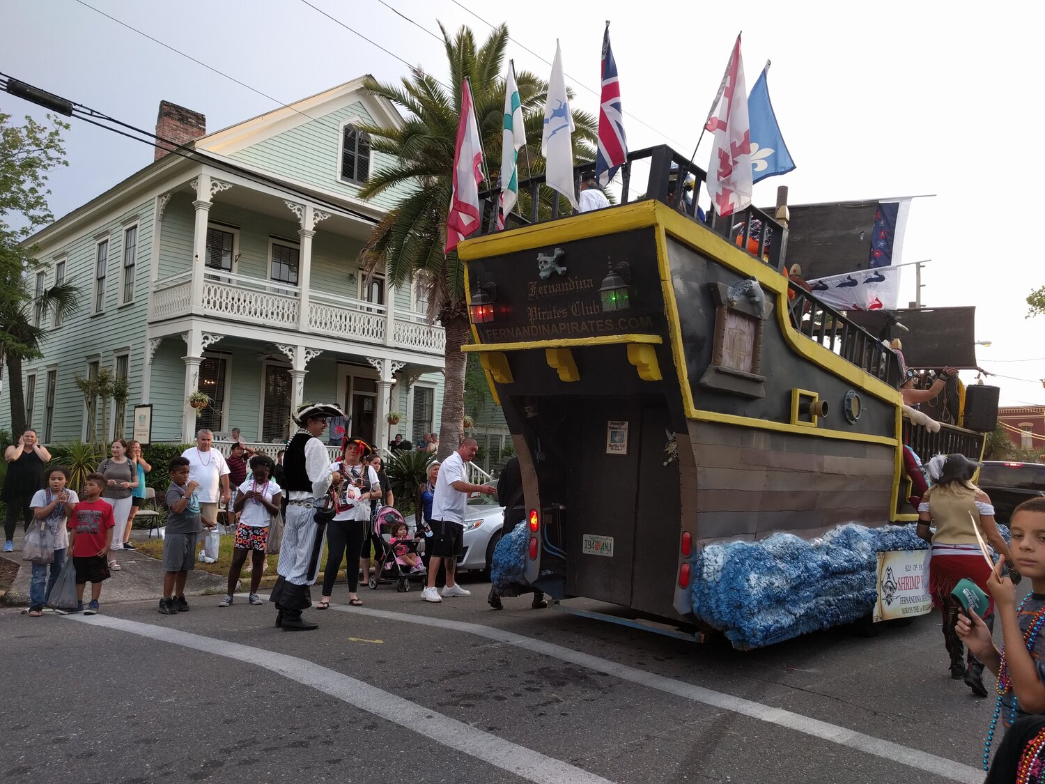 Amelia Island’s Mardi Gras — Isle of Eight Flags Shrimp Festival ...