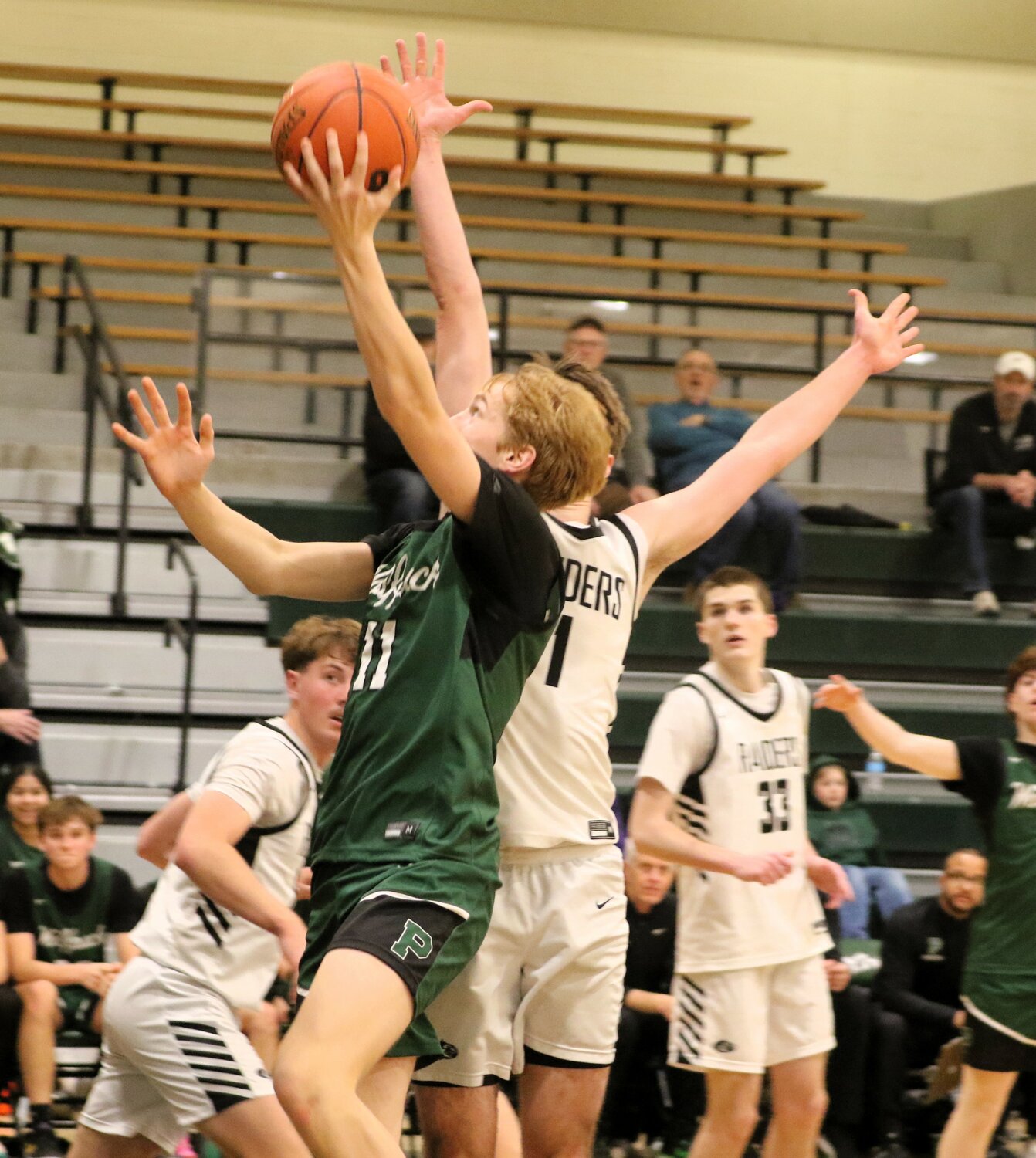 Boys basketball team romps to 4-0 start - Cottage Grove Journal