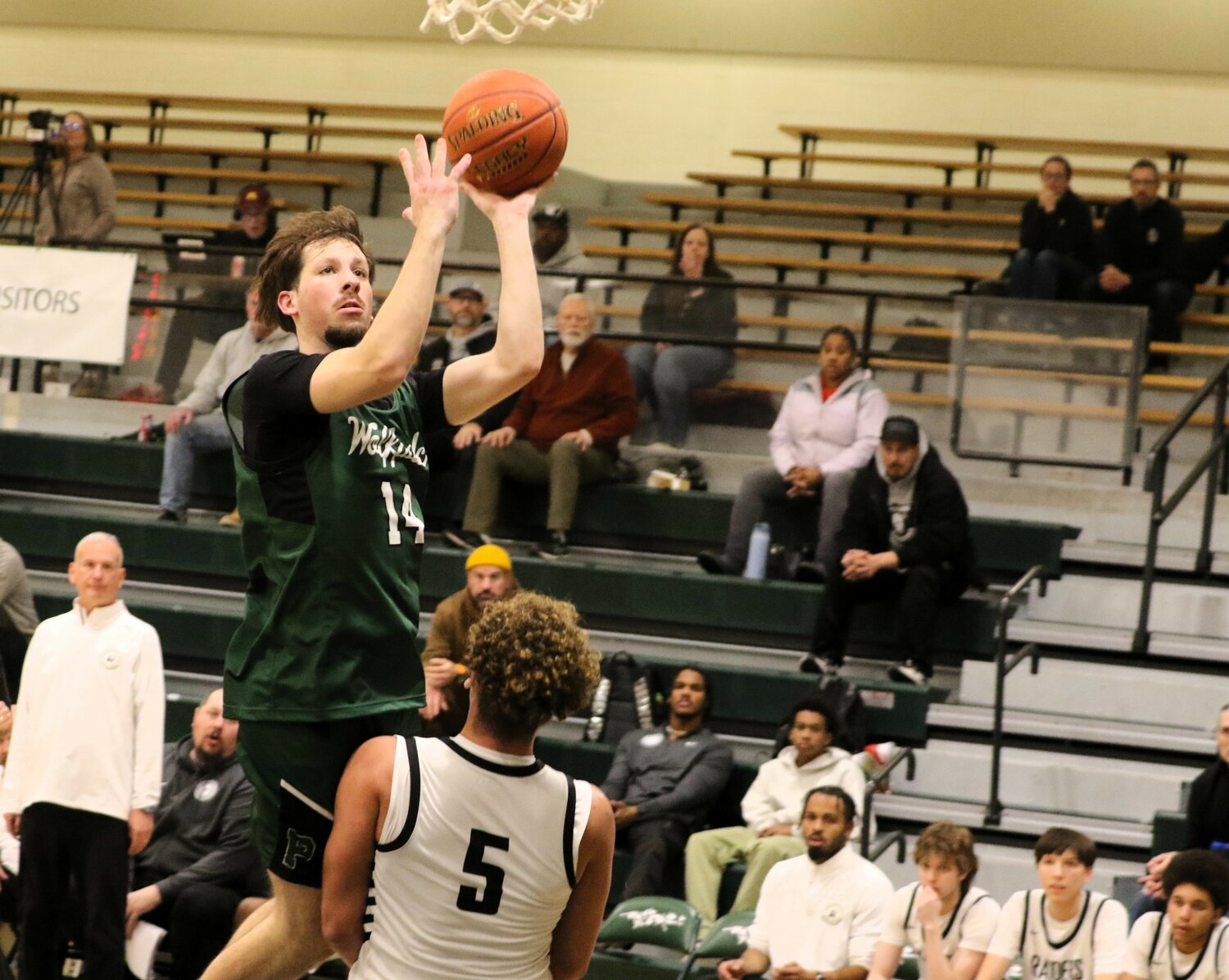 Boys basketball team romps to 4-0 start - Cottage Grove Journal