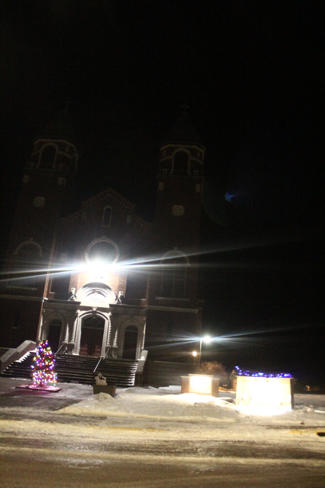 Holiday lights shine bright across Stanley-Boyd area! - Stanley Republican
