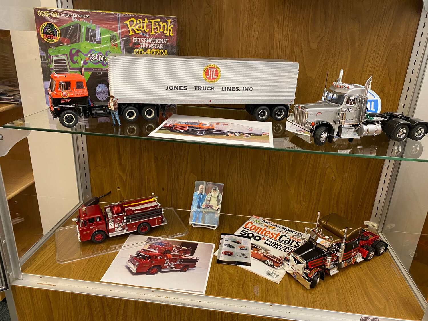 Fine-Scale Truck Models Now On Display At The Akron Public Library ...
