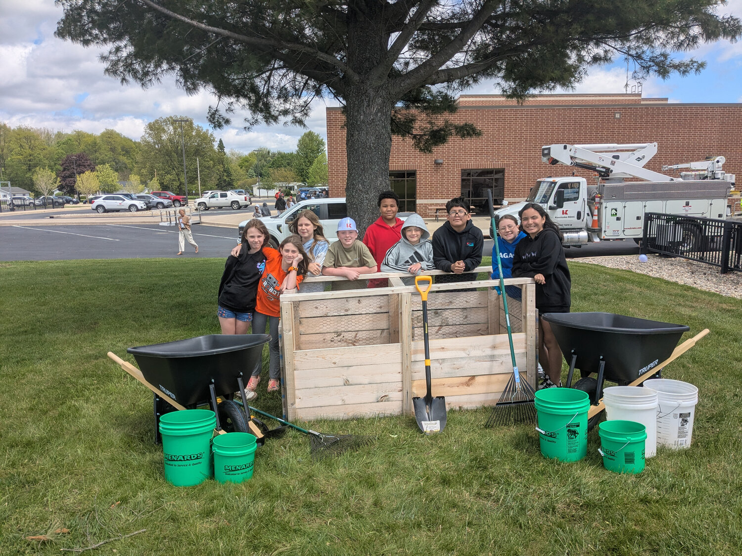 Claypool Elementary Receives EnviroWatts Grant From KREMC To Build ...
