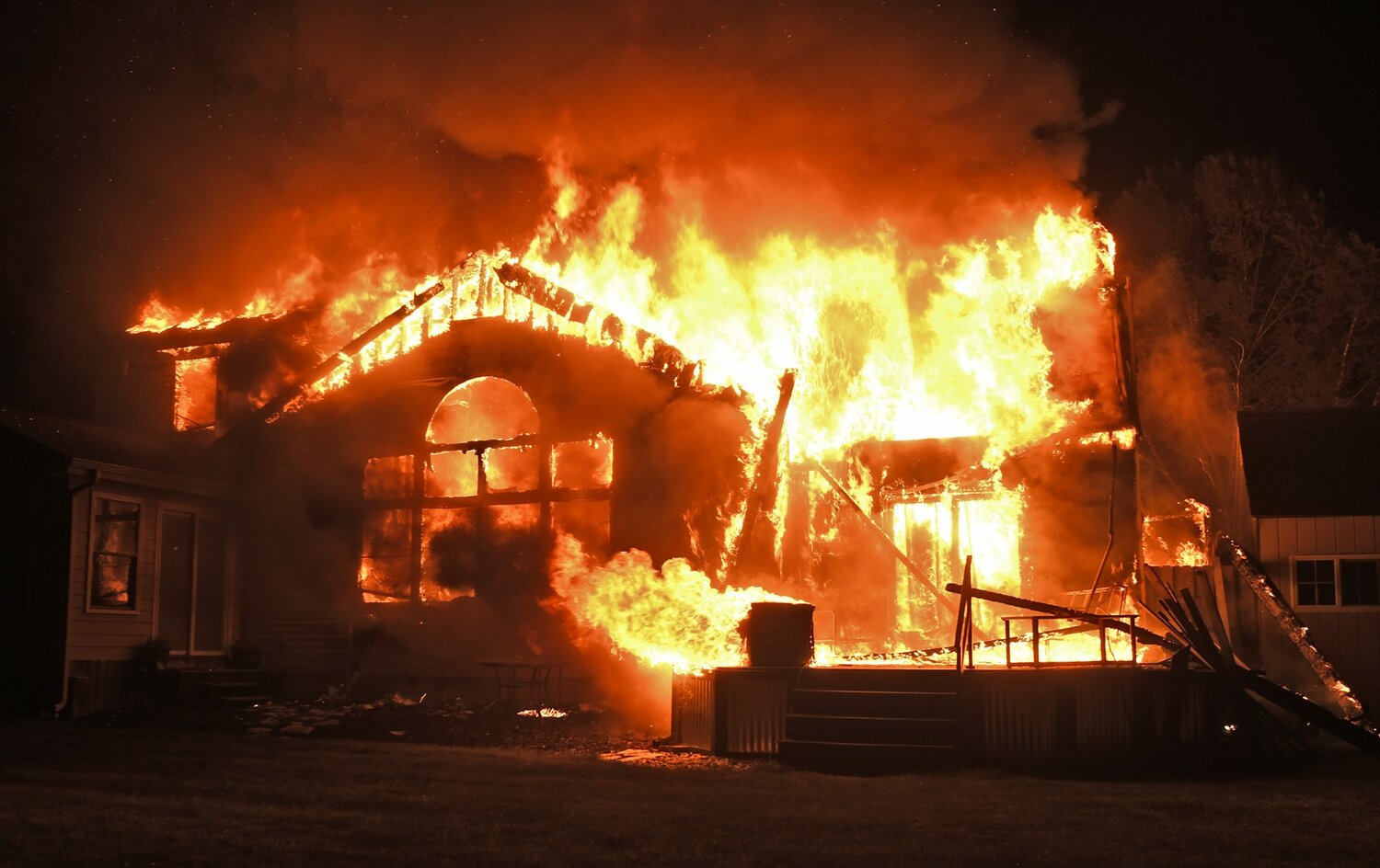 Winona Lake Home A Total Loss After Early Morning Fire - Times-Union